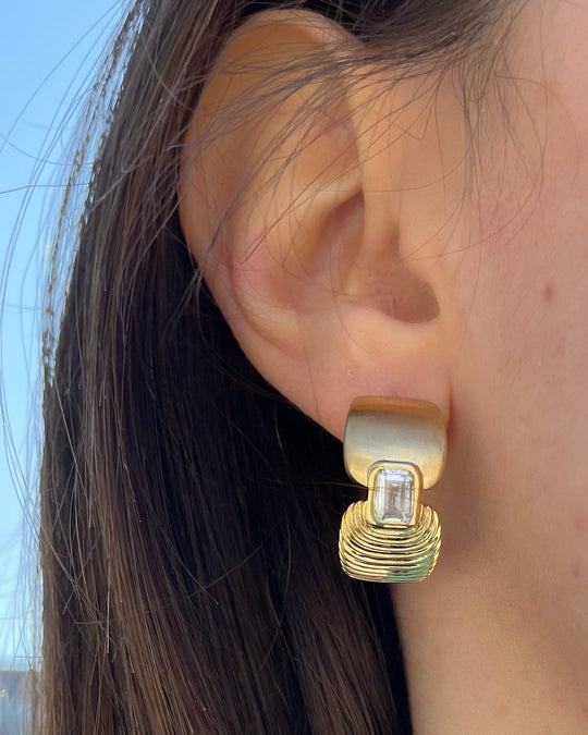 EARRINGS – ALMASIKA